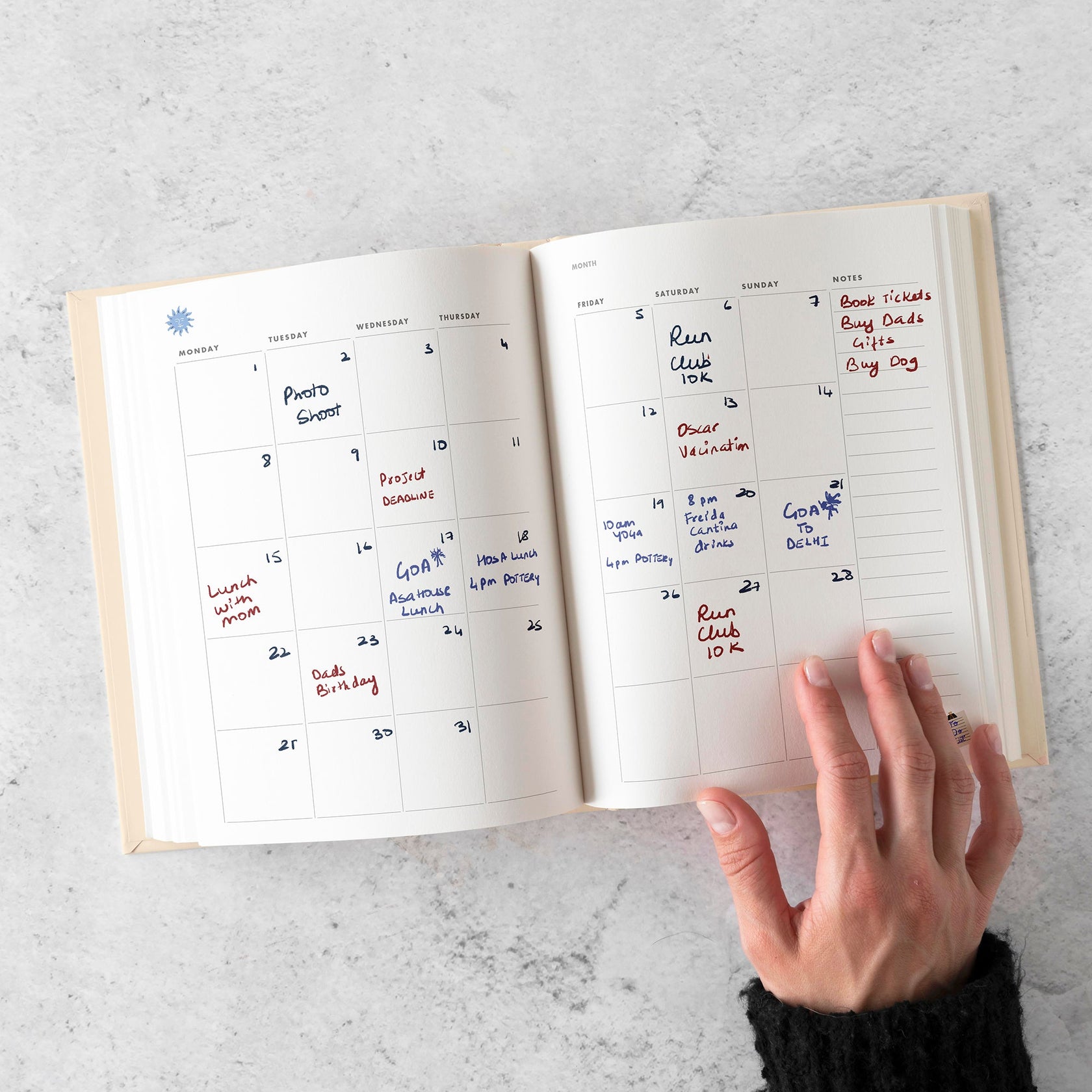 PERSONALISED HARDBOUND PLANNERS | UNDATED – Dots and Doodles Design